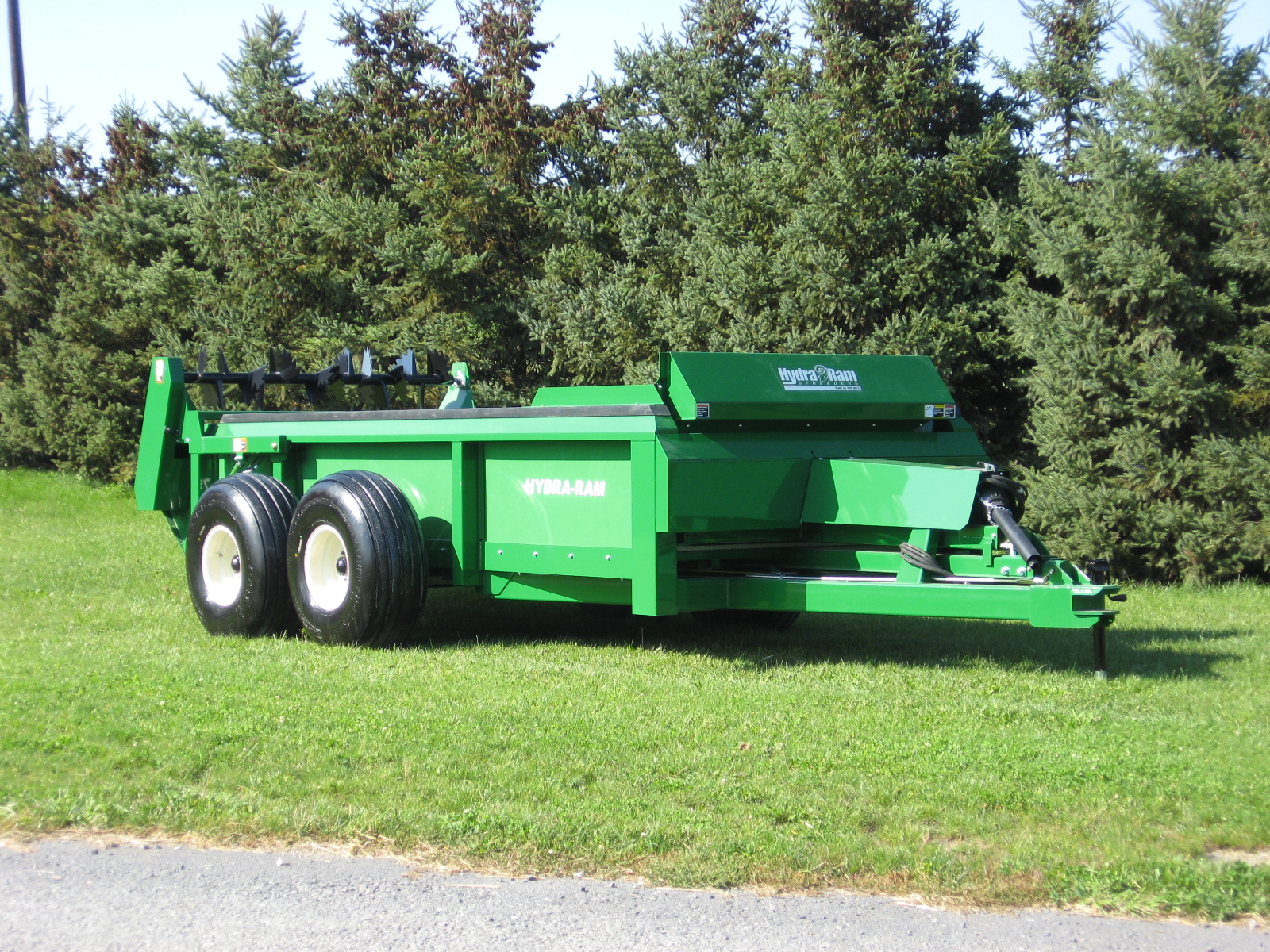 790 Manure Spreader - 3 - Pik Rite