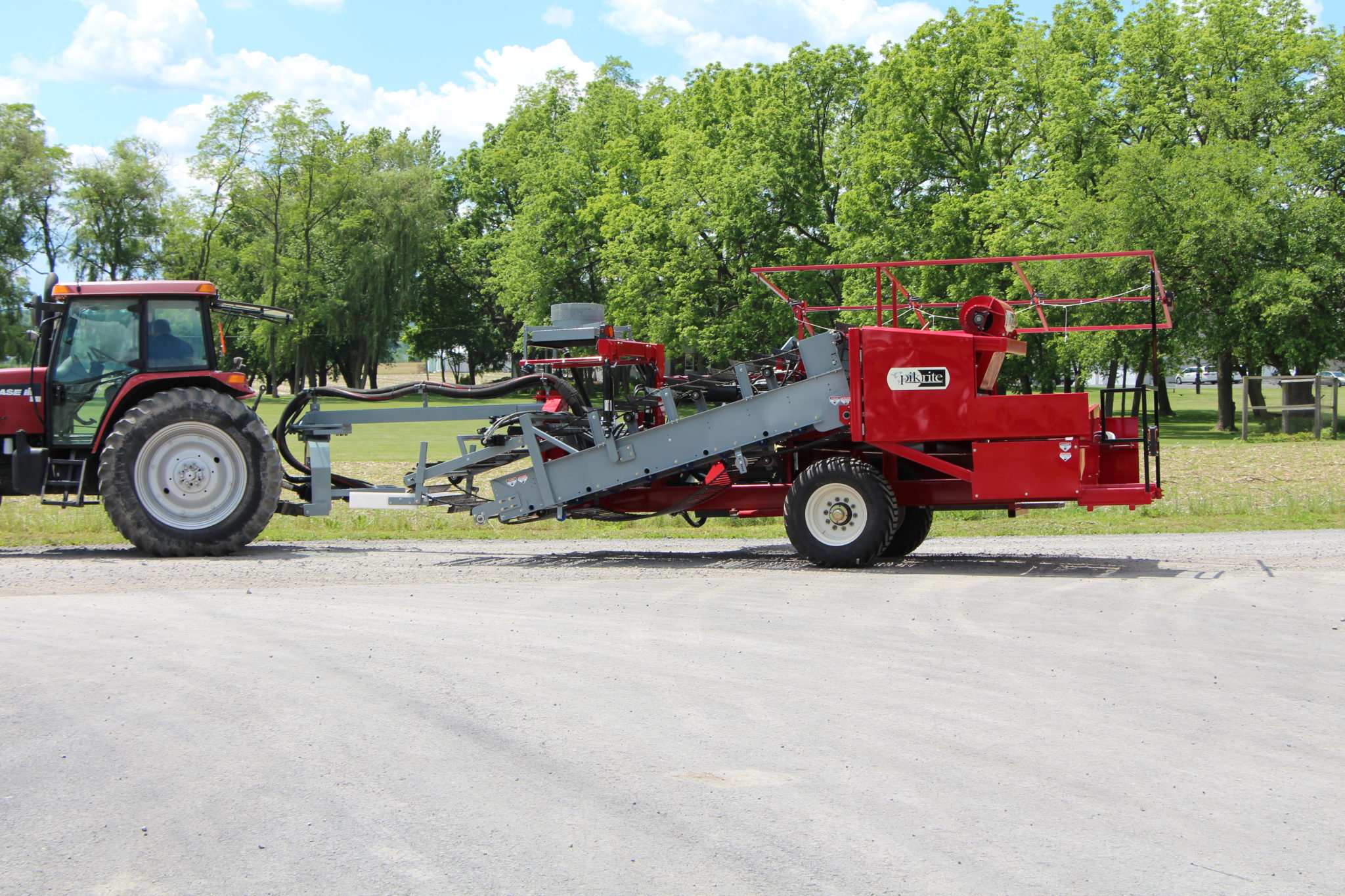 9000 Melon Harvester - Pik Rite